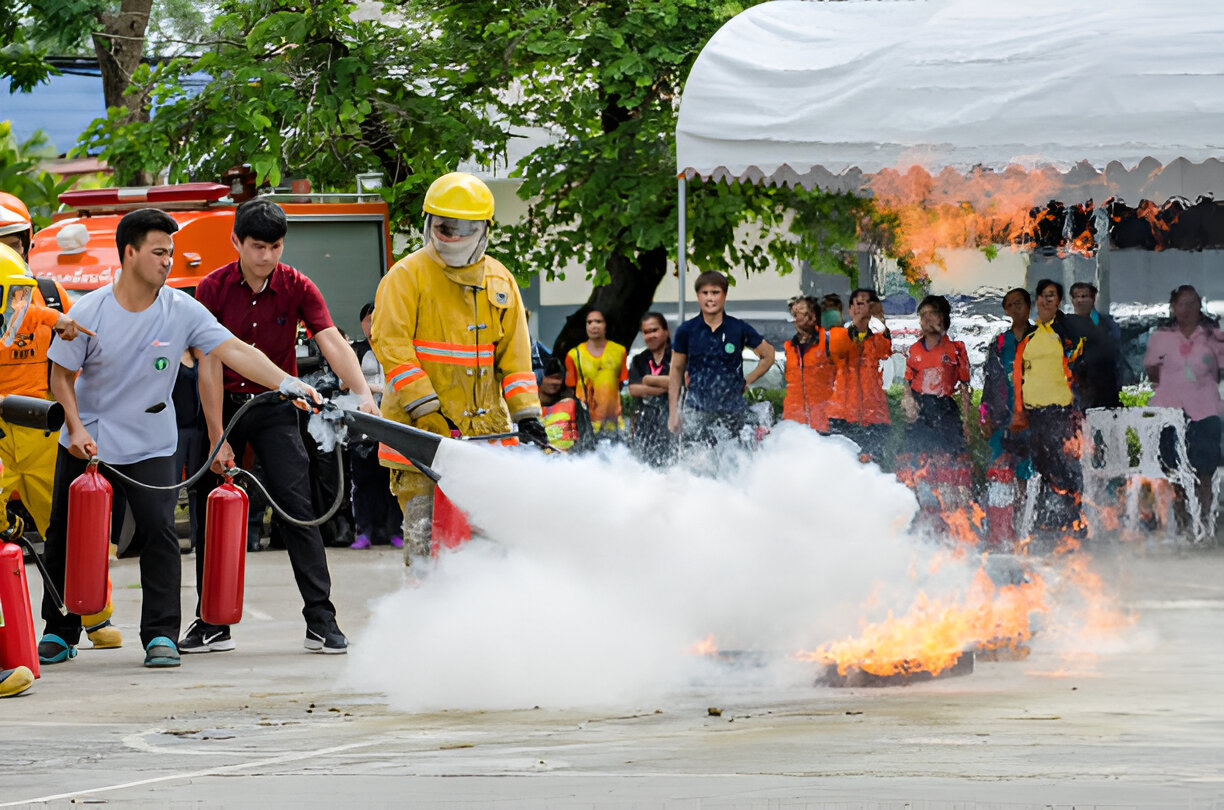 Fire Drill: Pengertian, Tujuan, Manfaat, Prosedur, dan Perannya dalam ...